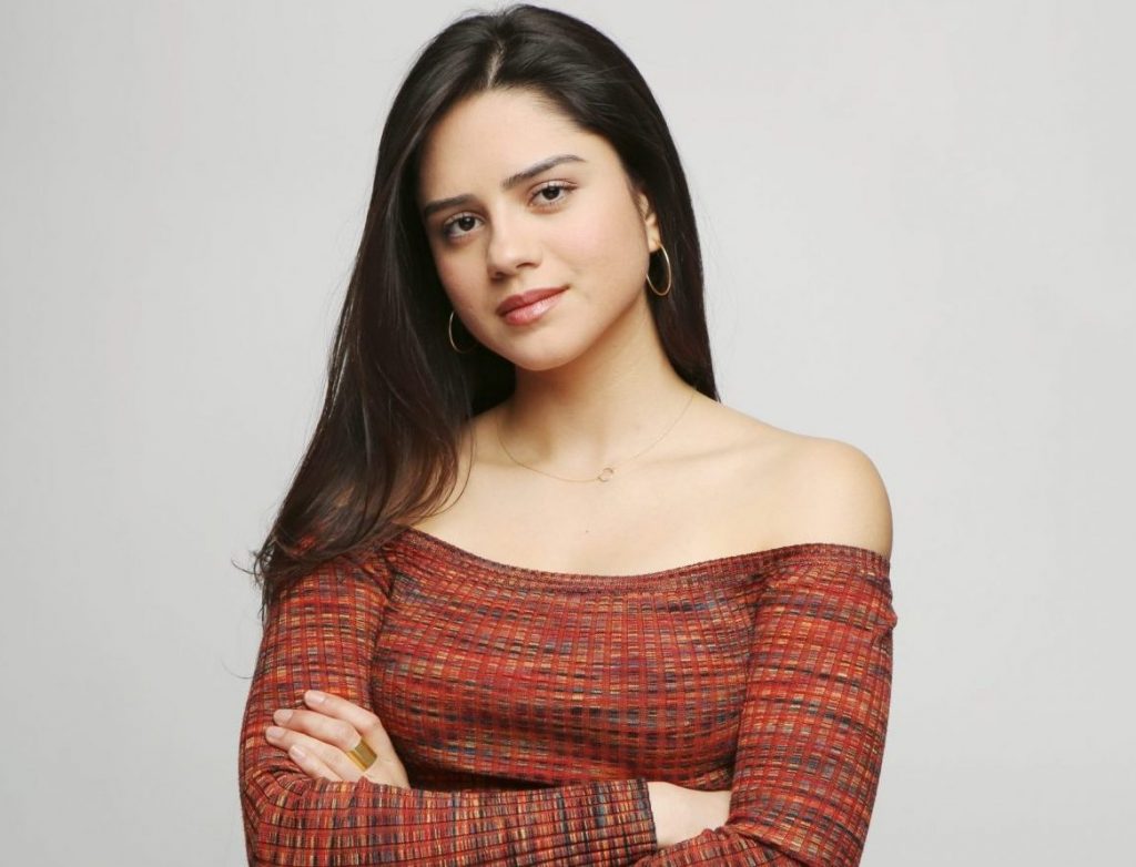 Y&R's Sasha Calle Cast as DC Universe's New 'Supergirl' In Upcoming ...