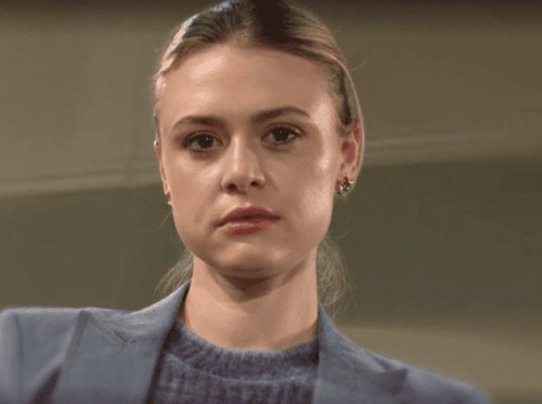 THE YOUNG AND THE RESTLESS: Claire Tells a Drugged Nikki: "Soon ...