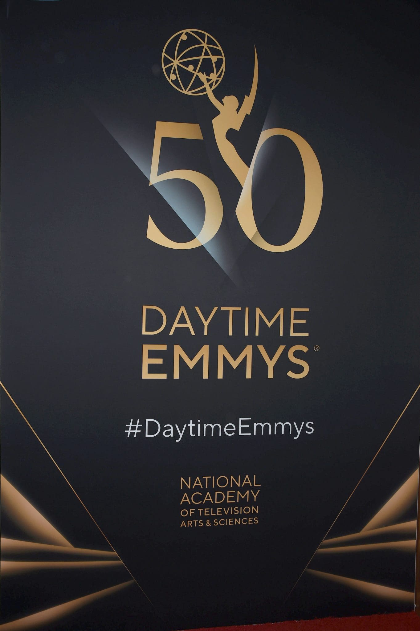 Melody Thomas Scott Chats On 40 Years As The Young and the Restless ...