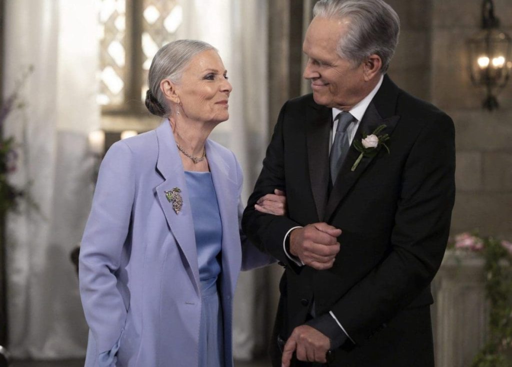 Gregory Harrison Has High Praise for His GH Co-Stars; Reveals One ...