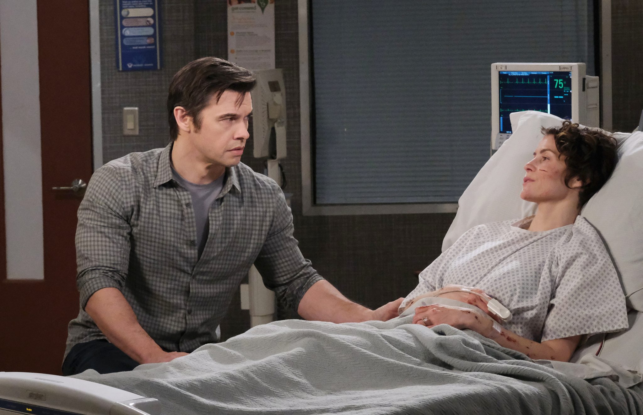 DAYS Eric Martsolf, Paul Telfer, Serena Scott Thomas and Linsey Godfrey ...