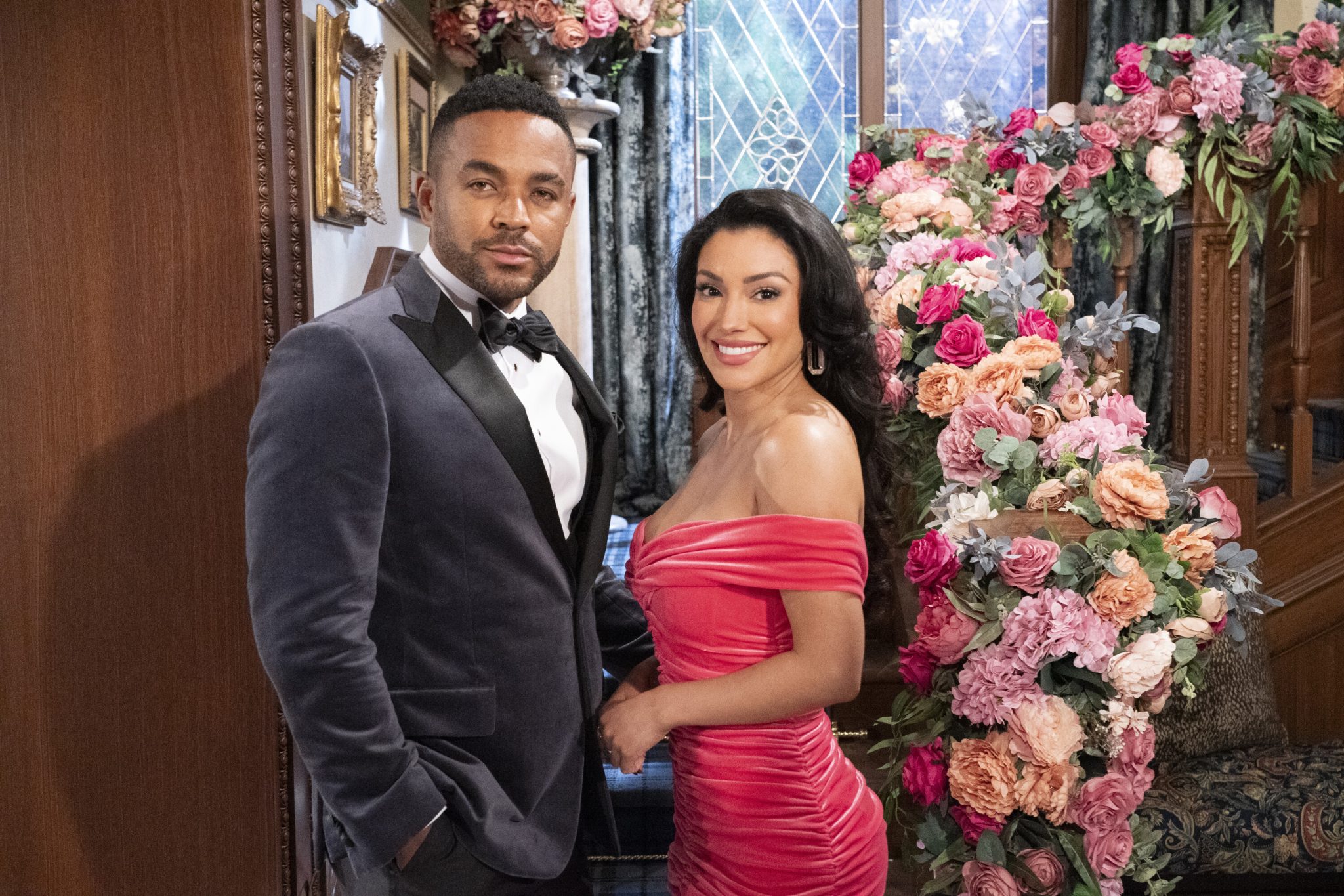 Y&R 13,000th Episode Preview: A Look at Abby and Devon's Wedding ...