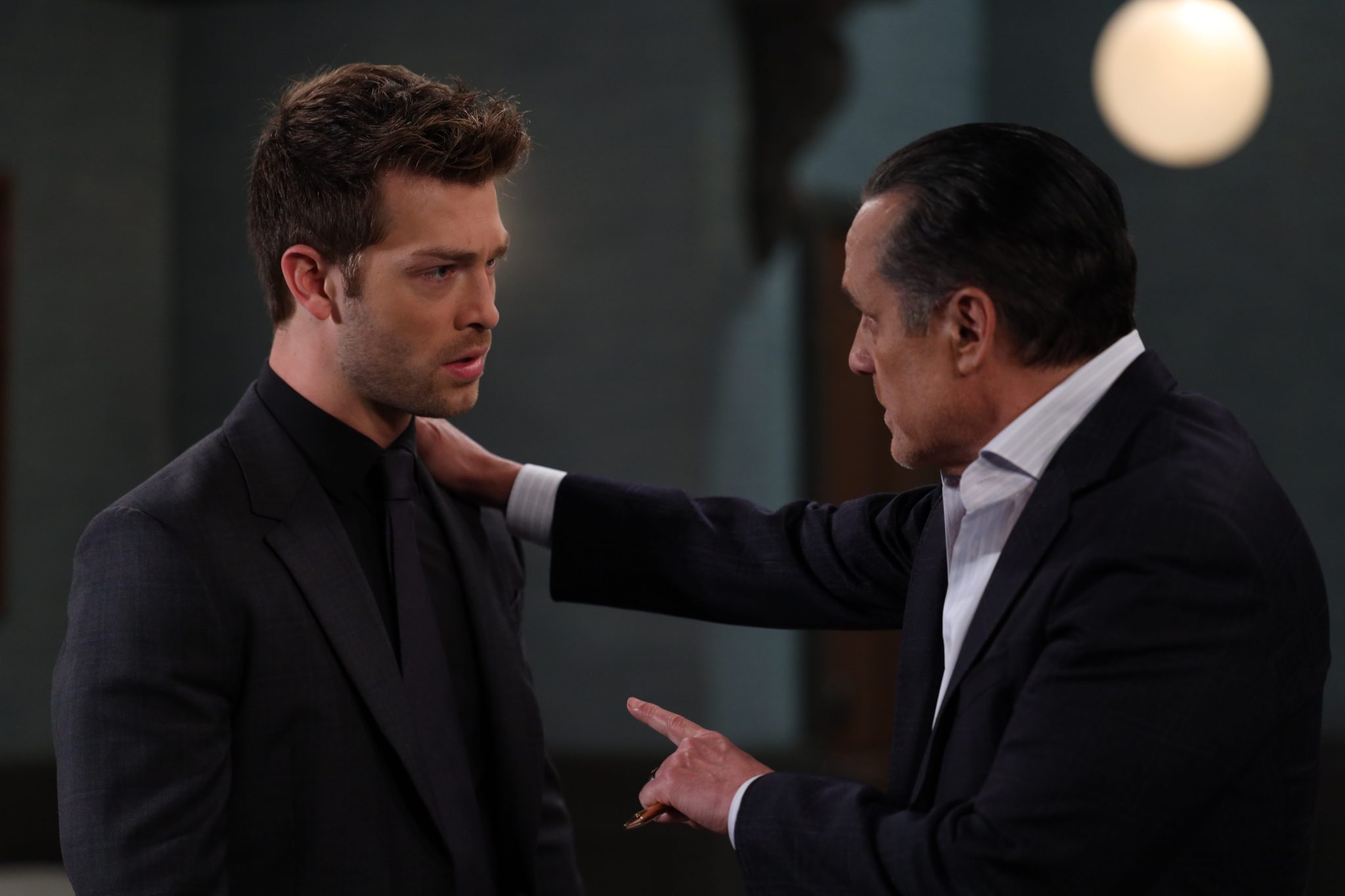 (INTERVIEW) Evan Hofer Opens Up On Dex's Deathbed Scenes, His Final ...