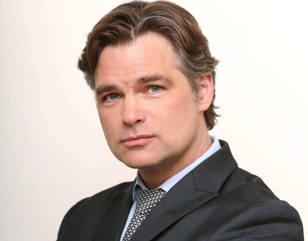 Daniel Cosgrove Joins the Cast of 'General Hospital' as Political ...