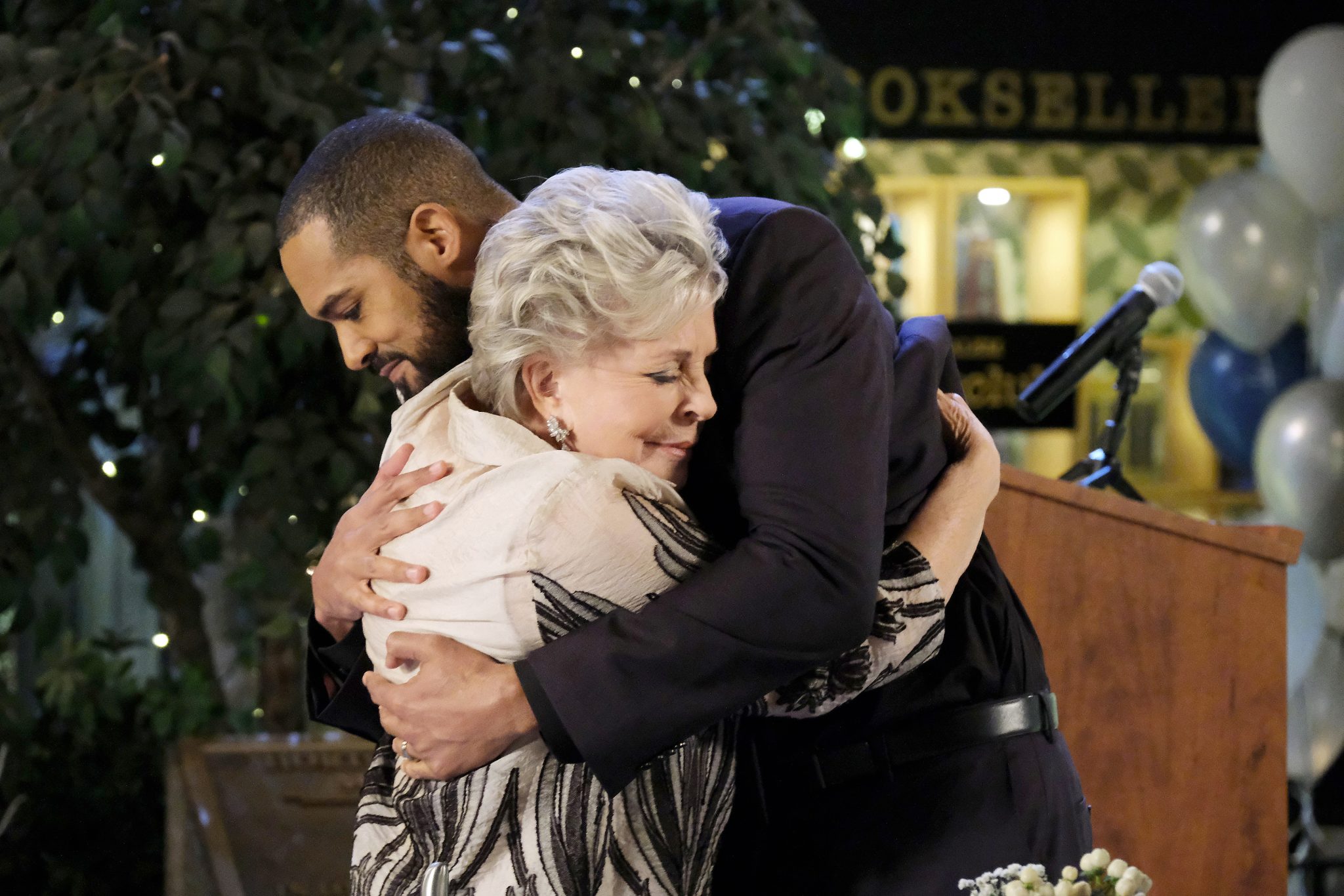 DAYS Susan Seaforth Hayes Talks Days 60, The 'Thelma & Louise ...