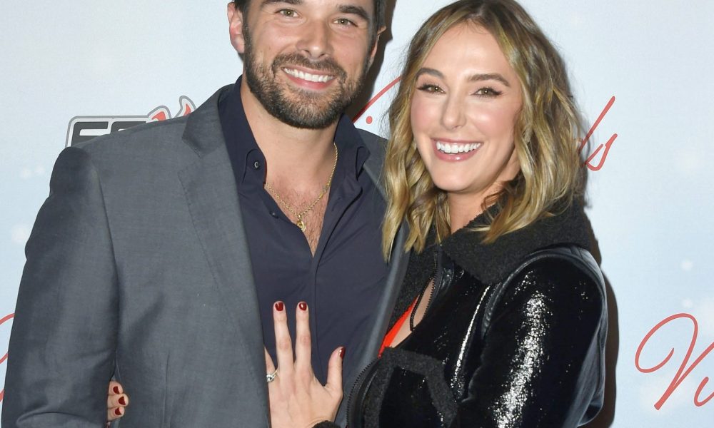 'General Hospital's' Josh Swickard and Wife Lauren Swickard Welcome ...